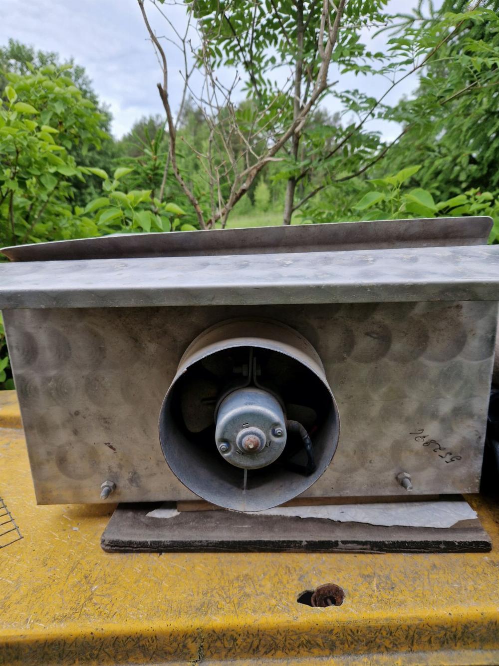 Bildel til salgs | Veteranbilmarked